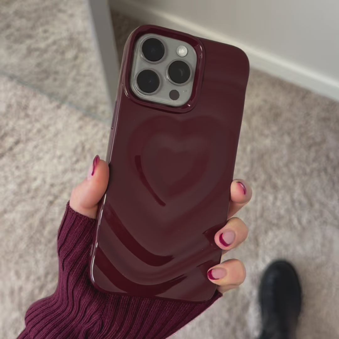 xoxo Wildhearts Biggest Love Burgundy - iPhone 16 Pro Max case